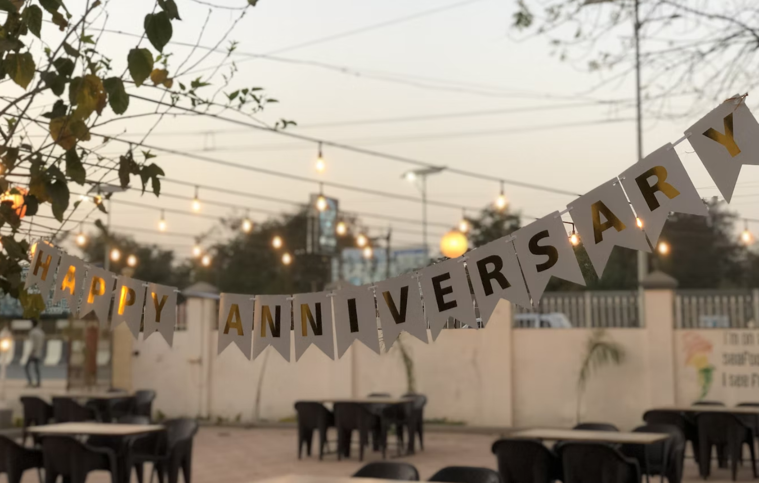 Unique Ideas to Celebrate Work Anniversary | SwagMagic