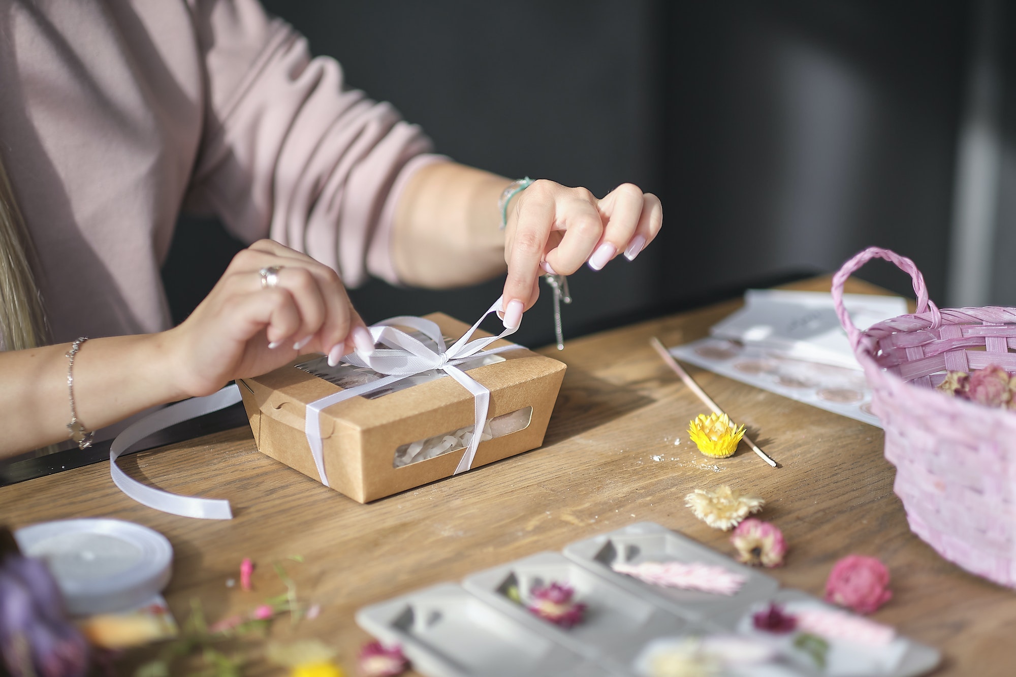 Cool Ideas for Gift Exchange and Games in Holiday Season