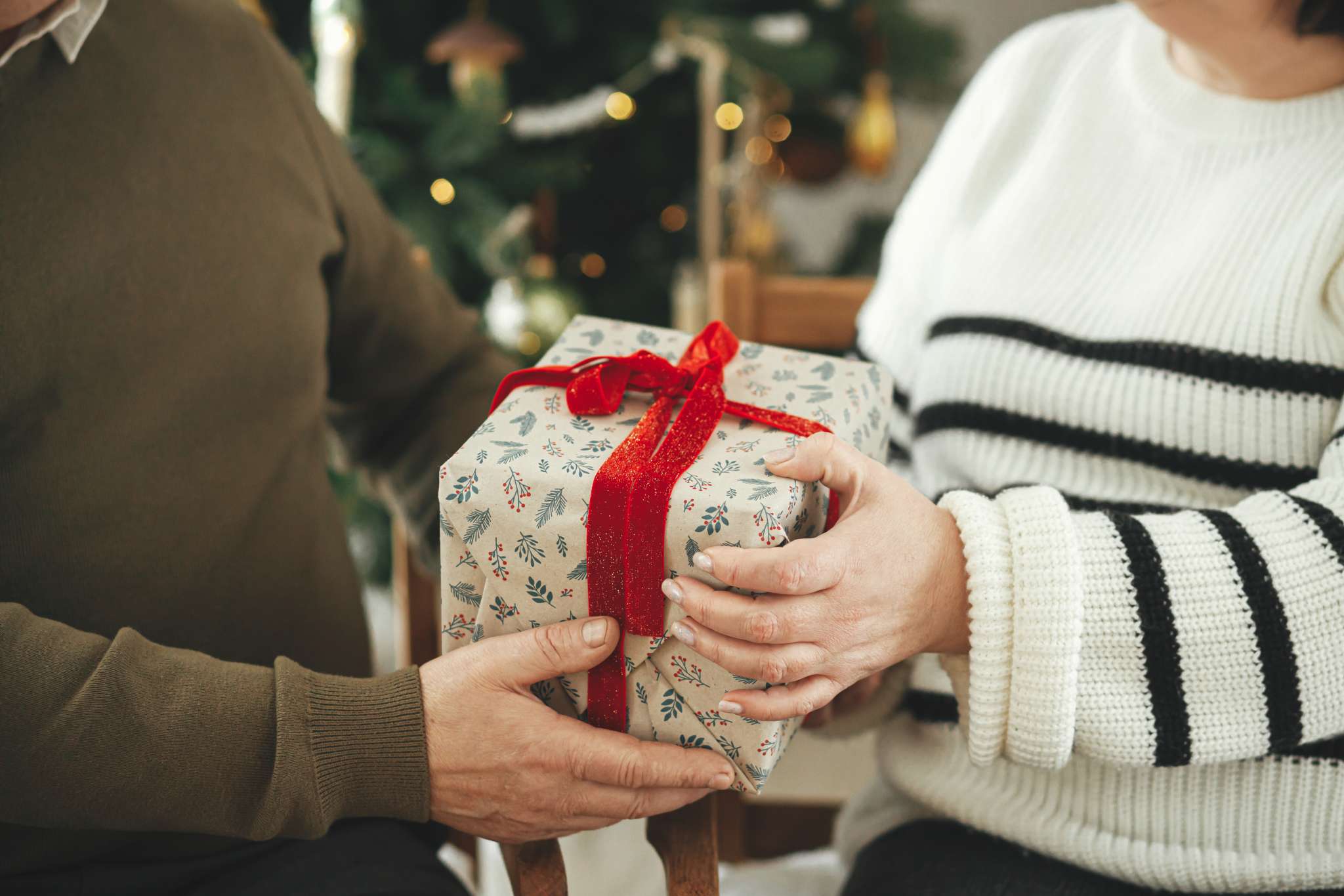 Unique Gift Ideas for Everyone on Your List l Best Gifts, Unique Swag ...